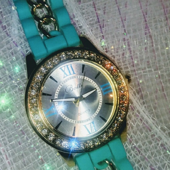 Quartz | Accessories | Rhinestones Quartz Classic Jelly Watch | Poshmark
